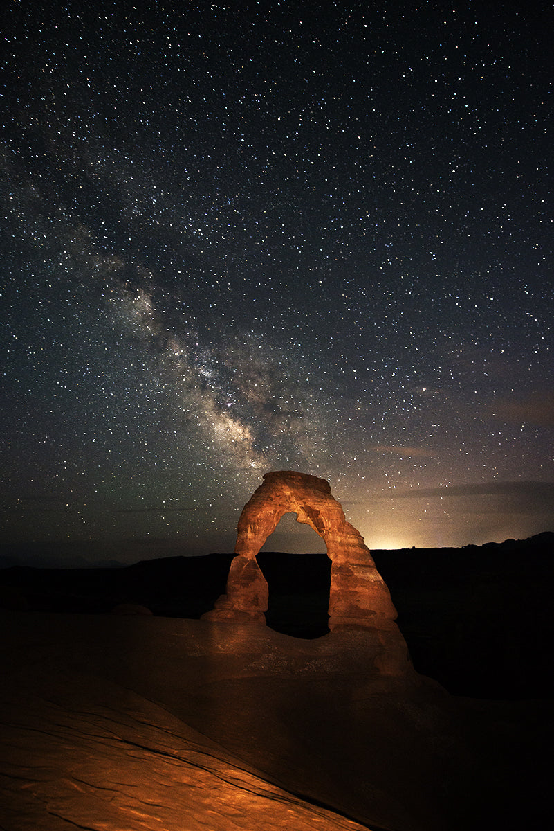 delicate arch night